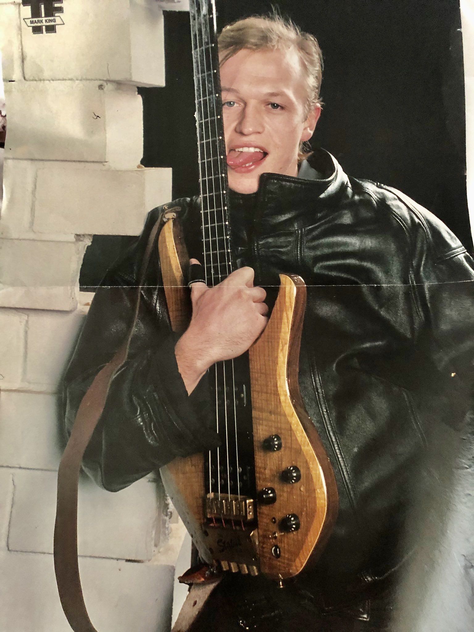 Mark King - BASSE EN LIGNE