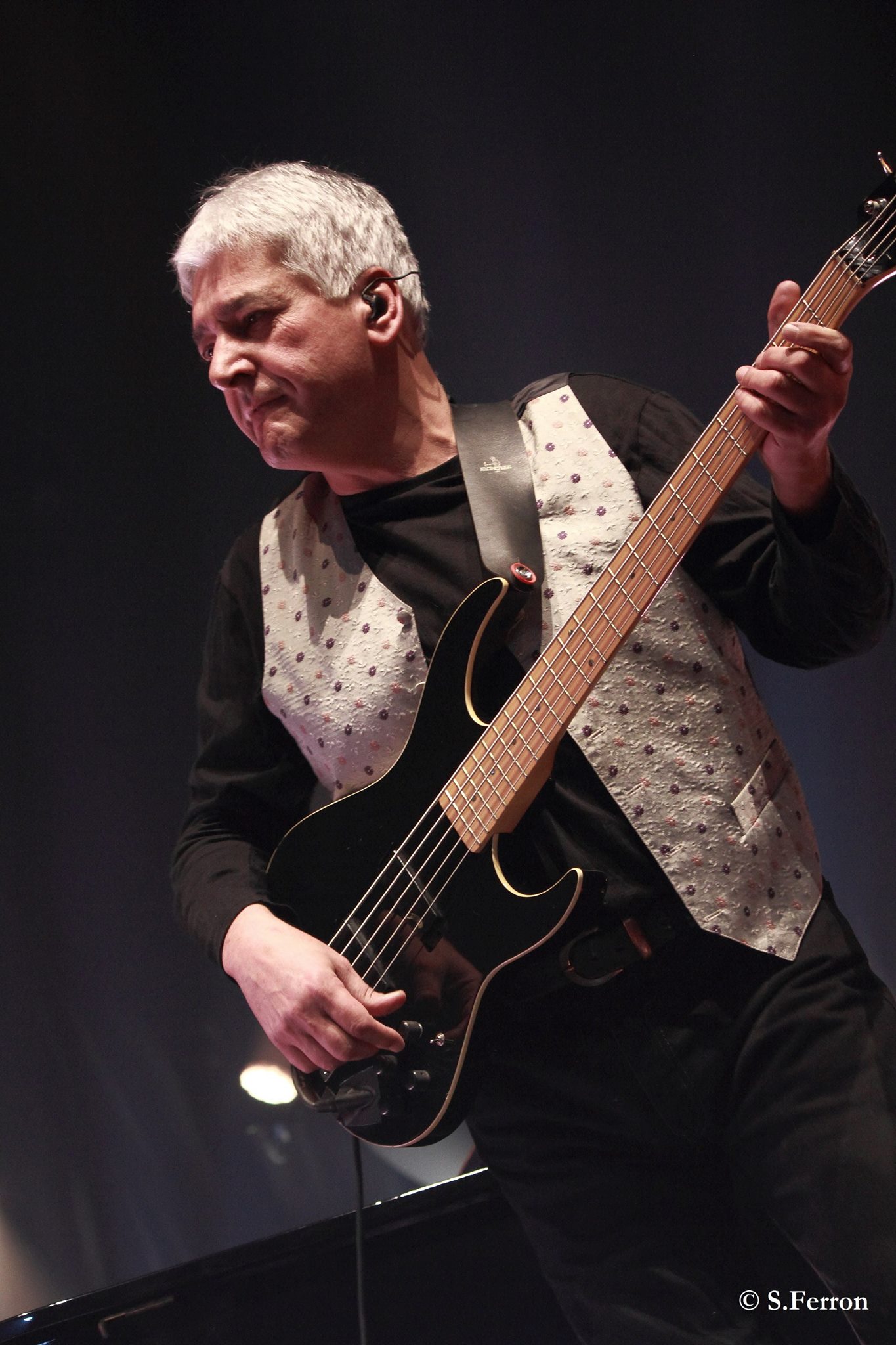 Portraits de Bassistes - BASSE EN LIGNE